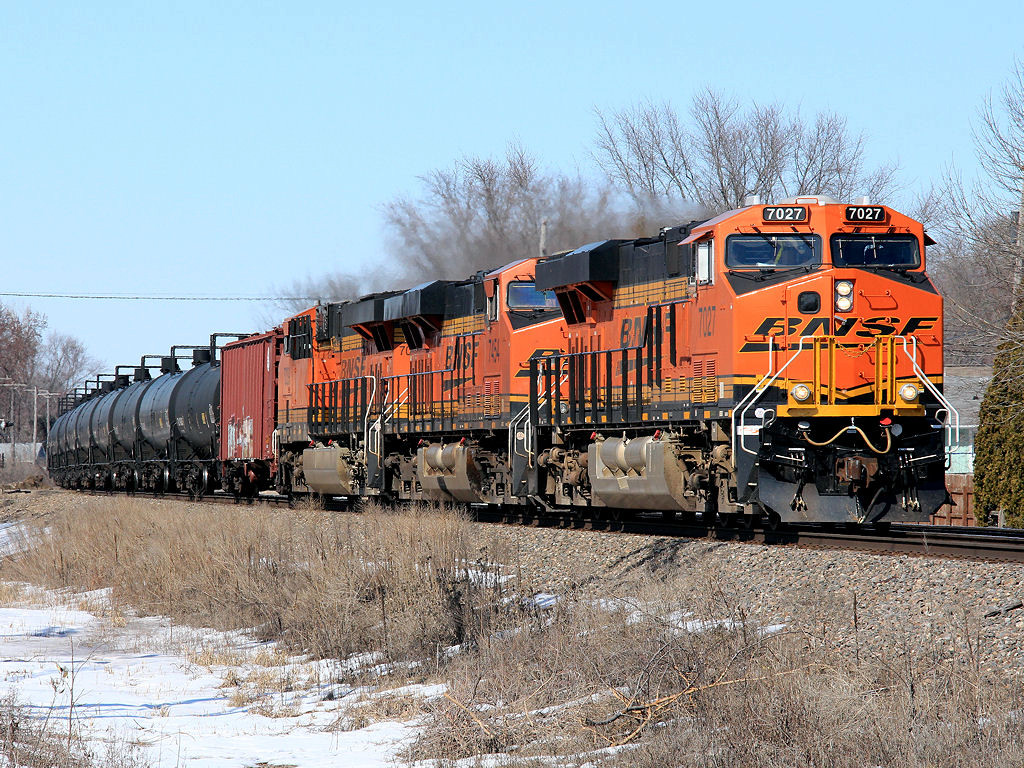 BNSF 7027